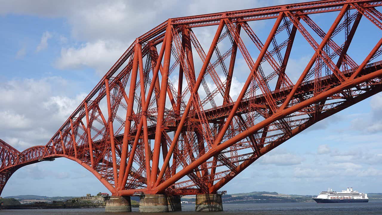10 Things to Do in South Queensferry | Hazel’s Travels